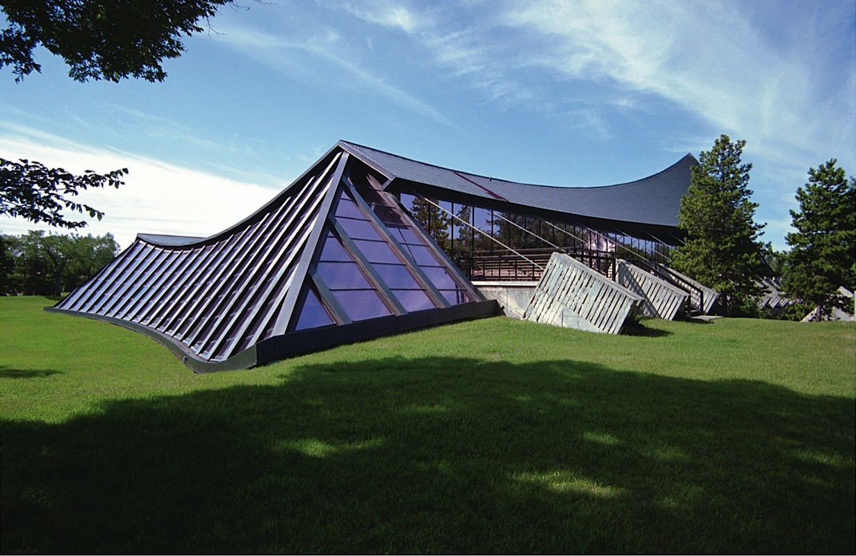 Capital Modern Peter Hemingway Pool — David Murray Architect